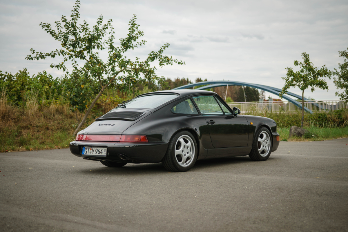 Porsche 964 C2 Coupe - Classic German Motors